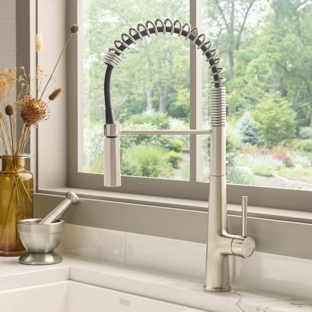 Ruvati Seneca 20 inch Single Handle Pull Down Kitchen Faucet in ...