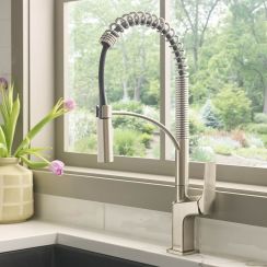 Ruvati Seneca 20 inch Single Handle Pull Down Kitchen Faucet in ...